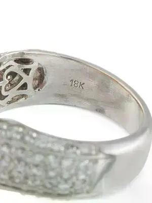 LB EXCLUSIVE 18k White Gold Oval Ruby And Diamond Ring