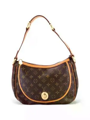 LOUIS VUITTON Monogram Canvas Pm Shoulder Bag