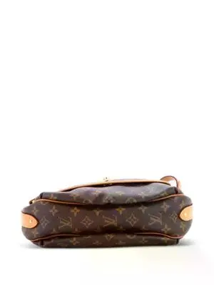 LOUIS VUITTON Monogram Canvas Pm Shoulder Bag