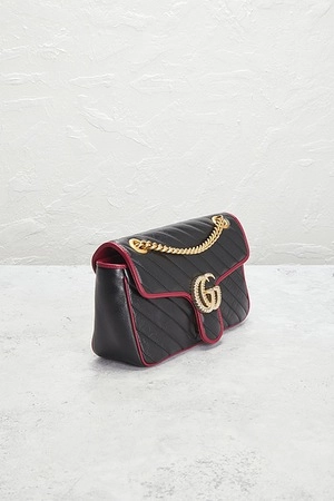 Gucci Gg Marmont Shoulder Bag