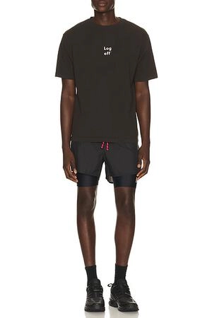 DISTRICT VISION Log Off Tee