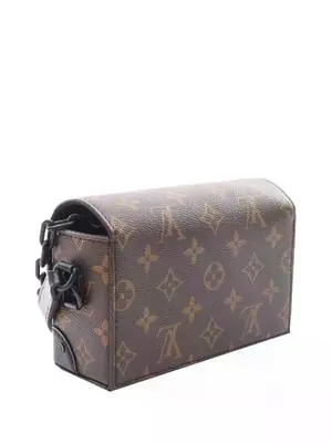 LOUIS VUITTON Monogram Steamer Wearable Wallet Crossbody Bag