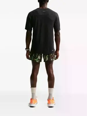 Nike Solar Chase Perforated T-shirt