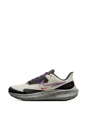 Nike Zoom Pegasus 39 Shield Sneakers - Neutrals