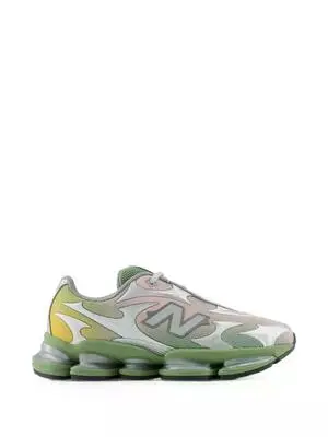 NEW BALANCE Abzorb 2000 Metallic Sneakers - Silver