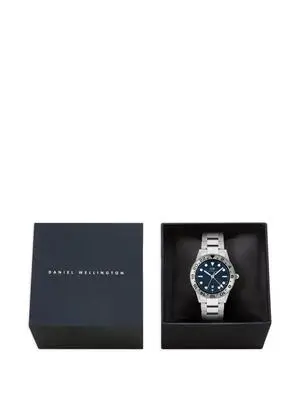 DANIEL WELLINGTON Iconic Gmt Watch With Brushed Bezel