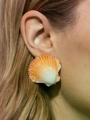 JENNIFER BEHR Deryn Shell Pendant Earrings - Gold