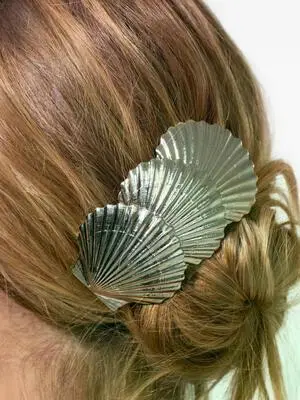 JENNIFER BEHR Siren Shell Motif Barrette - Silver