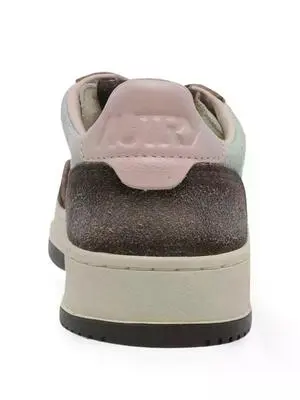 AUTRY Medalist Suede Sneakers - Silver