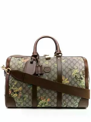 Gucci Gg Supreme Carnation Print Duffle Bag - Neutrals