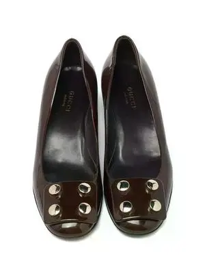 Gucci Patent Leather Pumps With Gold-tone Stud Embellishments