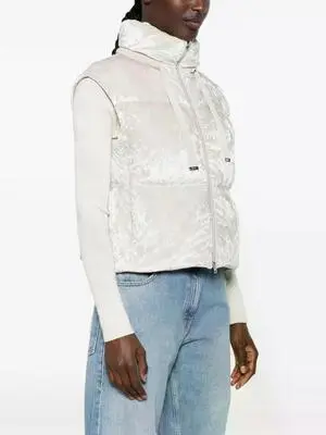 Herno Quilted Textured Gilet - Neutrals