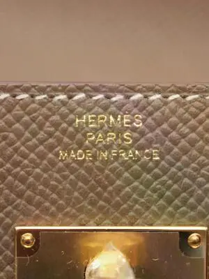 Hermès Kelly To Go Shoulder Bag - Brown