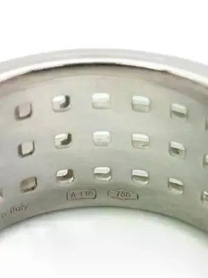 Gucci 18k White Gold Grid-cutout Ring