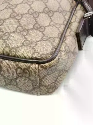 Gucci 2000s Gg Supreme Shoulder Bag
