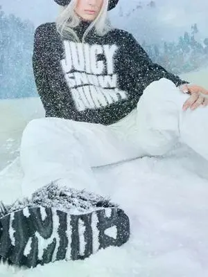 Juicy Couture Logo-detail Sweater