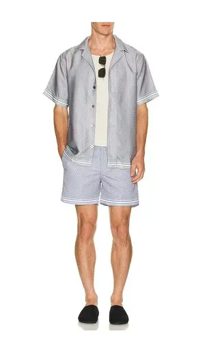 CHE Lucena Printed Shirt In . Also