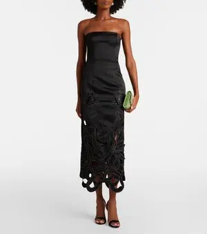 LEO LIN Rayna Floral Appliqué Bustier Gown