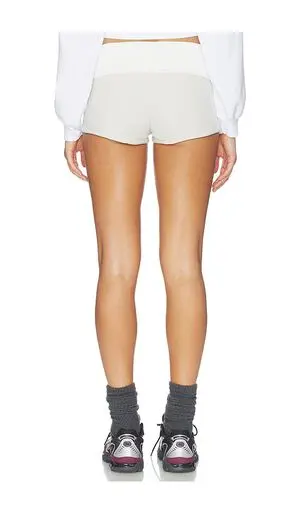 Lioness Leisure Short - Grey