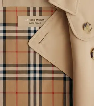 Burberry Mid-length Kensington Heritage Trench Coat