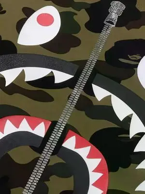 A BATHING APE 1st Camo Shark Sweatshirt - Green