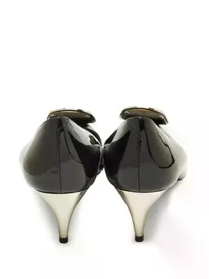 ROGER VIVIER Embellished Pumps