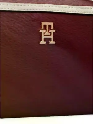 Tommy Hilfiger Logo-plaque Cross Body Bag