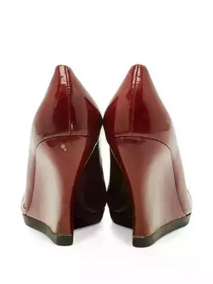 FERRAGAMO Patent Leather Vara Bow Wedge Pumps