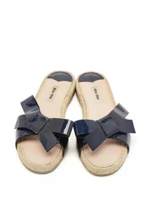 Miu Miu Patent Leather Bow Detail Espadrille Slides