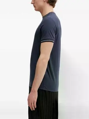 Fred Perry Laurel Wreath Twin-tipped T-shirt