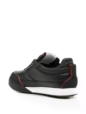 Givenchy Yard Court Low-top Sneakers - Black