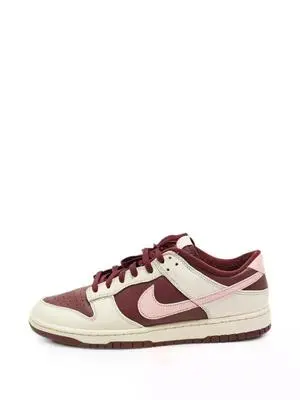 Nike Dunk Retro Valentine's Day Sneakers - Red