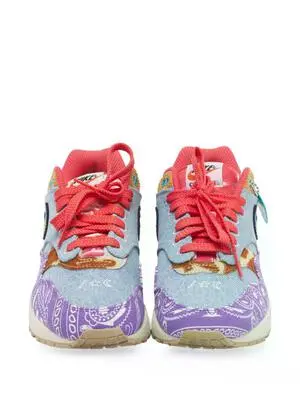 Nike Max 1 Sp Far Out Sneakers
