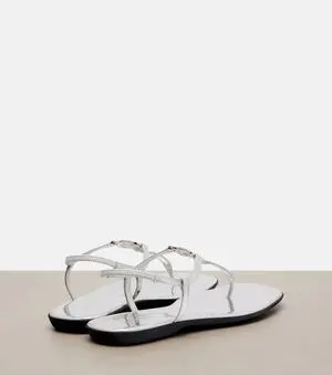 Gucci Interlocking G Metallic Leather Thong Sandals - Silver