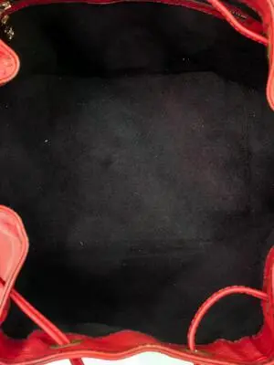 LOUIS VUITTON Epi Petit Noe Bucket Bag