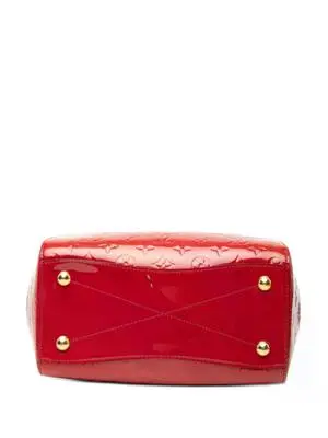 LOUIS VUITTON Monogram Vernis Montana Handbag - Red