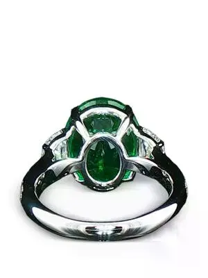 HYT JEWELRY Emerald And Diamond Ring In 18k White Gold