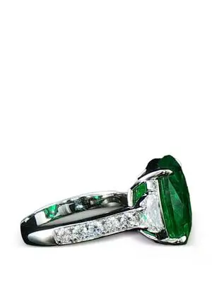 HYT JEWELRY Emerald And Diamond Ring In 18k White Gold