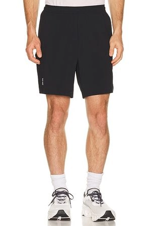 On Train Shorts 7