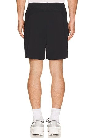 On Train Shorts 7