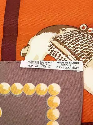 Hermès 1980-2000 Cuillers D Afrique Silk Scarf 90 Scarves