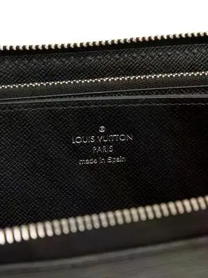 LOUIS VUITTON 2019 Epi Zippy Wallet Long Wallets