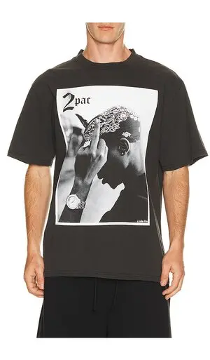 PHILCOS Tupac Photo Tee In . Also - Black