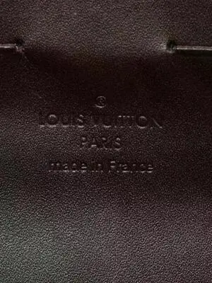 LOUIS VUITTON Amarante Monogram Vernis Robertson Clutch Bag