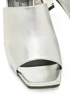 Hermès Kylie Leather Slip-on Sandals - Silver
