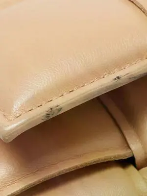 Bottega Veneta Cassette Padded Shoulder Bag - Neutrals