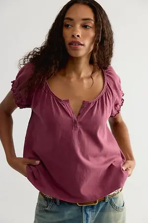 We The Free Puff Sleeve Henley Tee - Dark Rhubarb