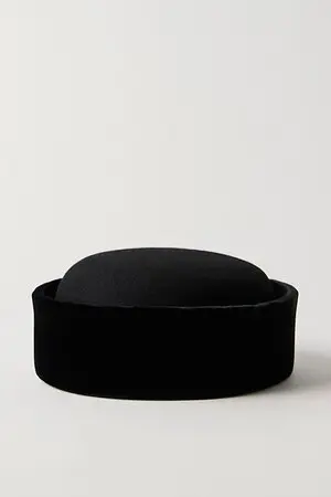 LEMONADE COLLECTIVE Jackie Velvet Pillbox Hat