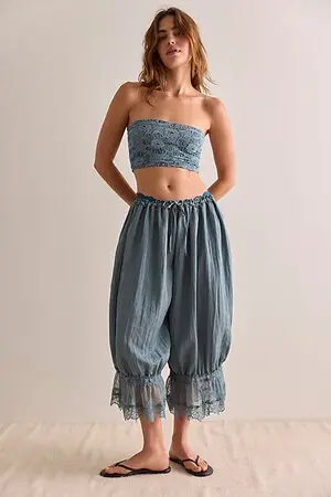 INTIMATELY Textured Floral Bandeau