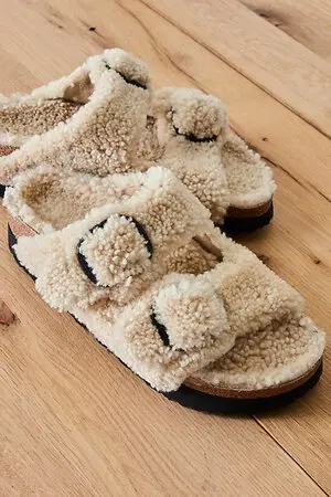 BIRKENSTOCK Arizona Big Buckle Teddy Shearling Sandals - Eggshell